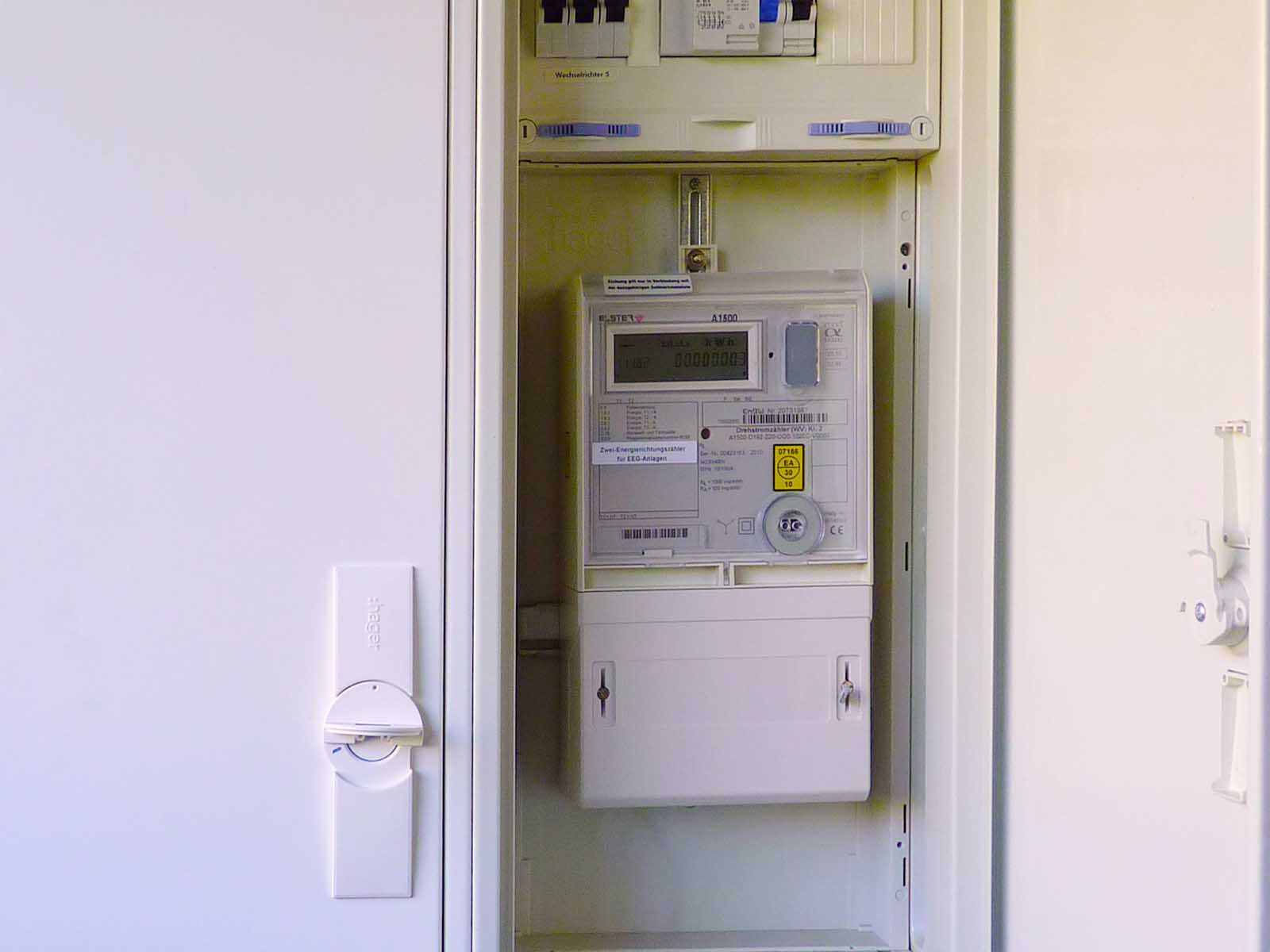 Neue Anschlussnorm VDE AR-N 4105 betrifft auch Balkonsolar - Deutsche ...
